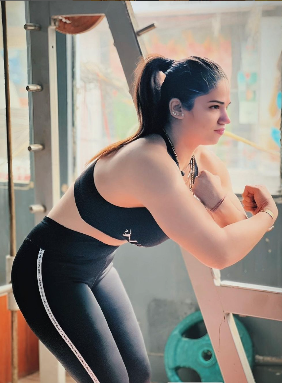 Personalized Celebrity Video Wishes & Messages From Tanya Sheikh - Celewish